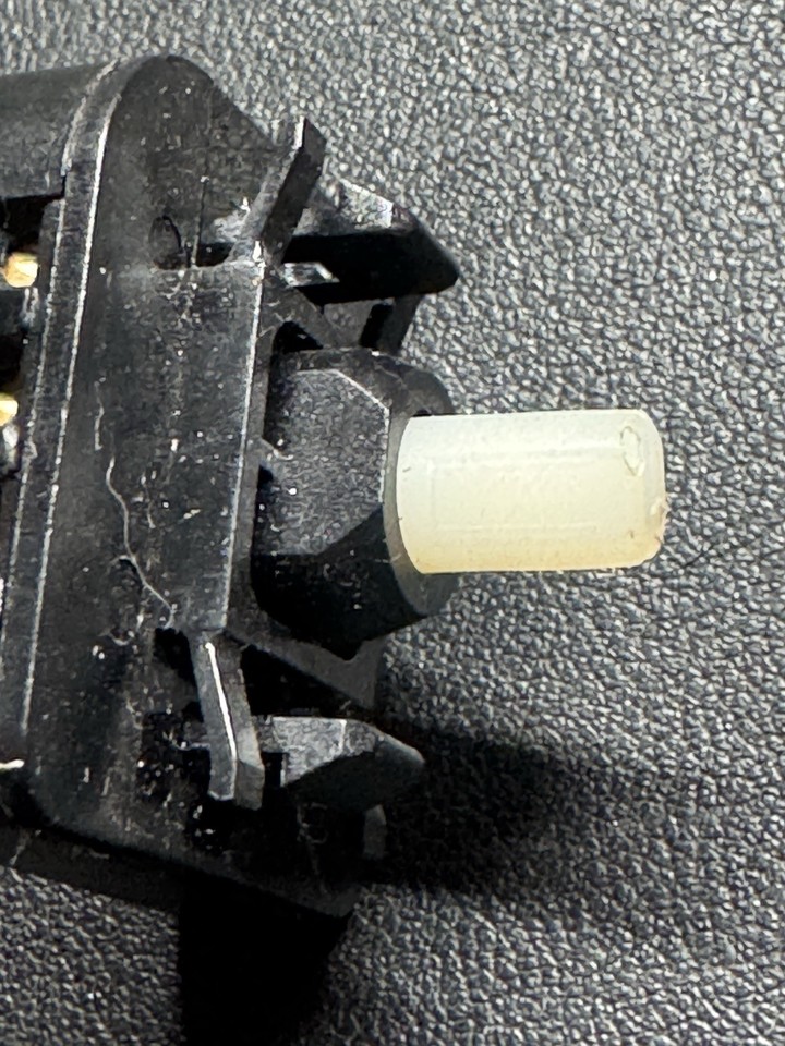 TOWER MFG Rotary Selector Switch 3A -125 VAC, 3 POSITION | eBay