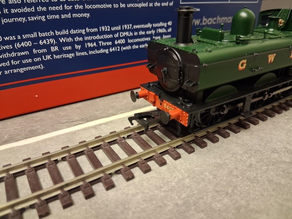 Bachmann 00 Gauge 31-635 Class 64xx Pannier Tank GWR Green 6407 - DCC ...