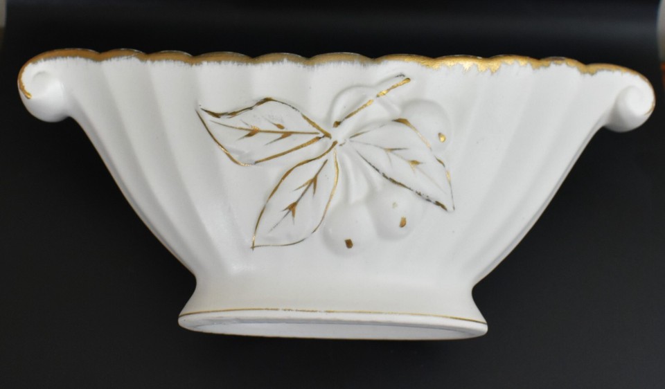 Vintage Scalloped Embossed Gold Trim Pottery Bowl Dee Dee Imports Japan ...
