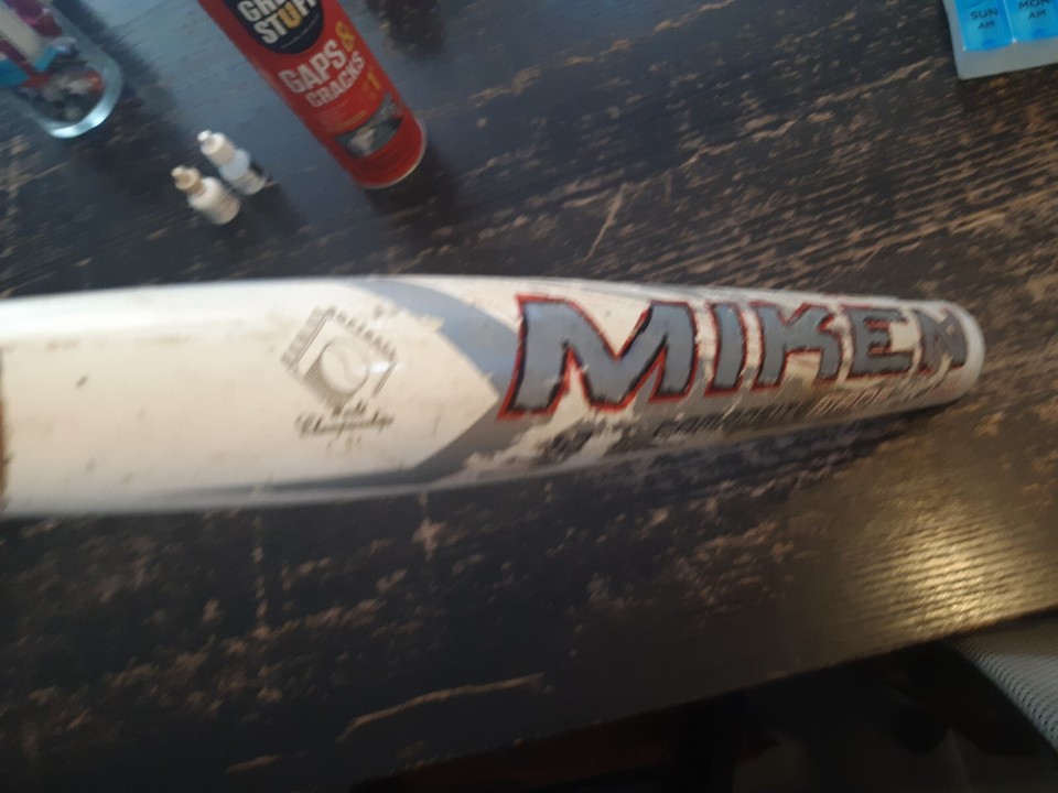 Miken Ultra II 27oz Maxload Two-Piece Senior Slow Pitch Softball Bat ...