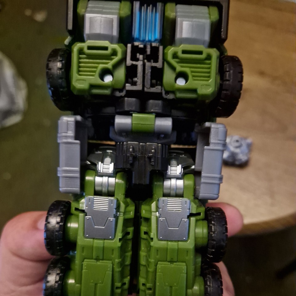 Transformers Legacy Voyager Class - Prime Universe Bulkhead Figure ...