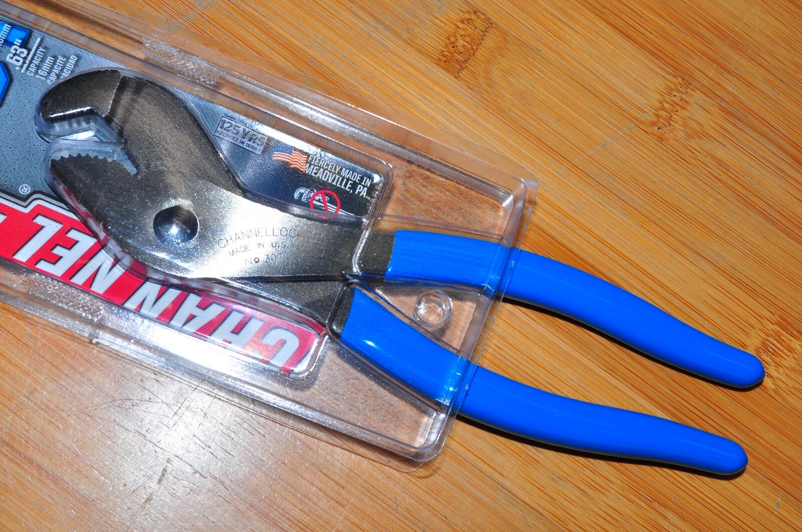 Channellock 307 7" Nutbuster Plier Tongue & Groove Pliers | 16 mm ...