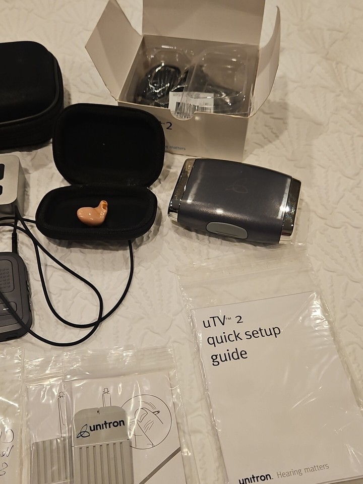 Unitron uDirect 2 uTV 2 Hearing Aid Bluetooth Streamer Remote Charger ...