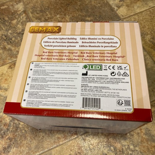 LEMAX Red Barn Veterinary Hospital -LED Lighted Holiday Village | eBay