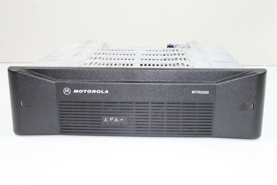 Motorola MTR2000 800 MHz SMARTNET TRUNKED 75Watts Model: # T5544A | eBay
