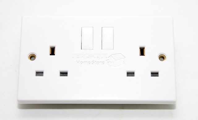 10 Tenby X Twin Double Switched Socket White 13amp Plug 2 Gang for sale online | eBay