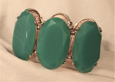 Striking Large Teal Blue-Green Ovals Tasha Goldtn Cuff Stretch Bangle ...