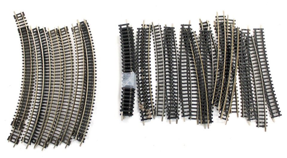 PECO/ TRIX/ BACHMANN 'N' GAUGE LARGE LOT OF ASSORTED TRACK PIECES | eBay UK