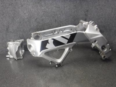 10 Aprilia RSV 4 RSV4 Frame Chassis 19T | eBay