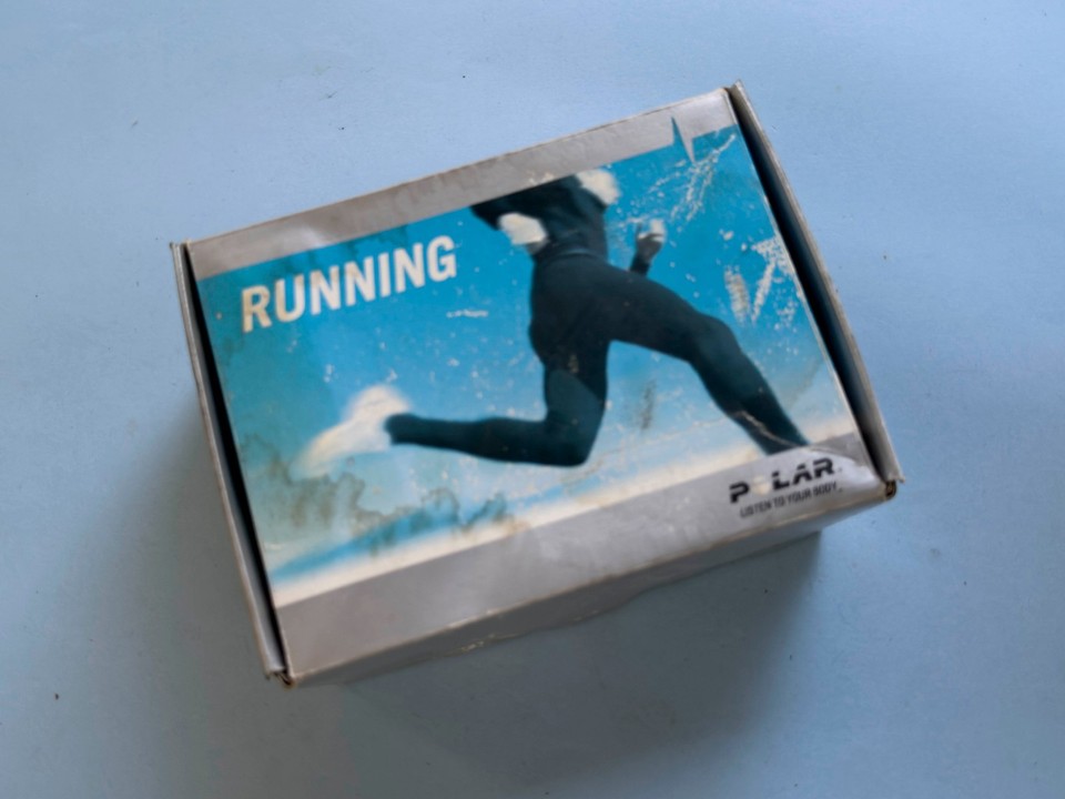 Polar RS200G1 Blk Vintage Running New In Box With Obvious Signs Of Wear ...