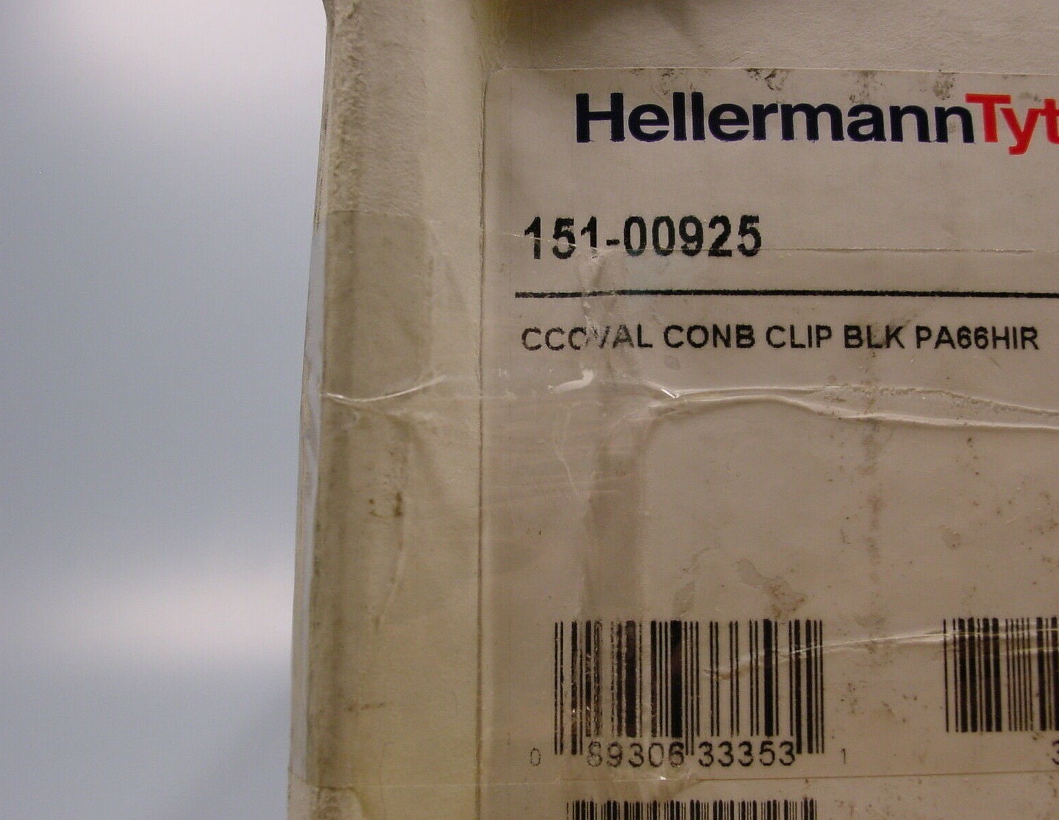 LOT OF 200 Hellermann Tyton 151-00925 Cable Clamps and Clips; BLACK | eBay