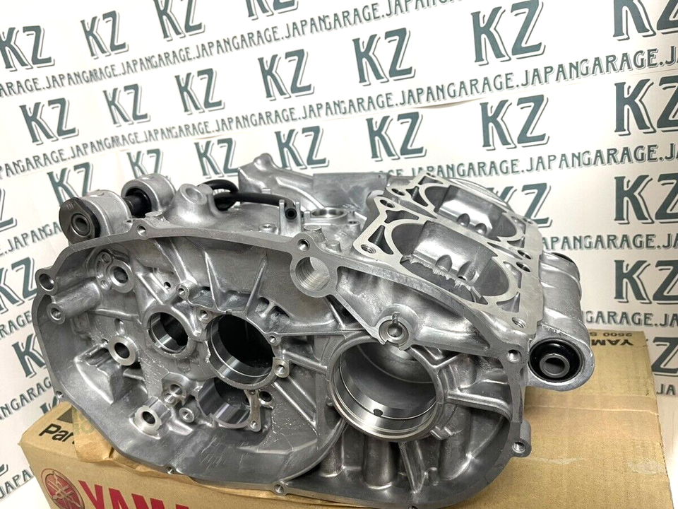 YAMAHA Genuine 1987-2006 Banshee 350 YFZ350 Engine Motor Cases 2GU ...