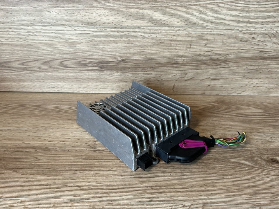 MERCEDES BENZ W204 C300 C350 GLK350 HARMAN BECKER AMPLIFIER AMP OEM ...