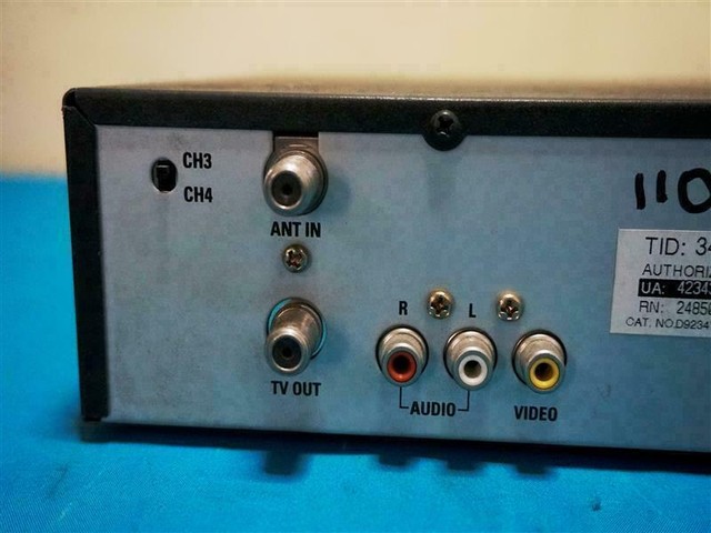 Scientific Atlanta Dv3 PowerVu D9234 Business Satellite Receiver for ...