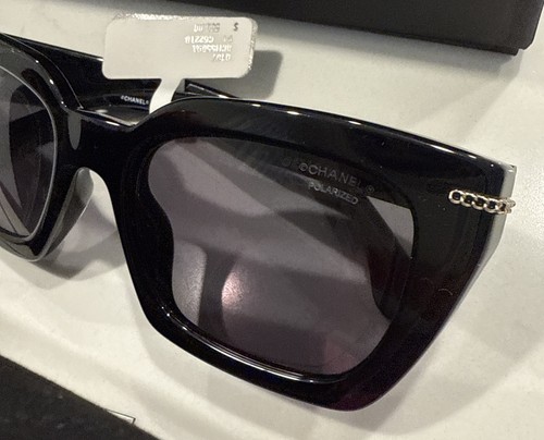 Chanel square sunglasses Black/Gold Chains Ref.5509 C622/T8, A71564 ...