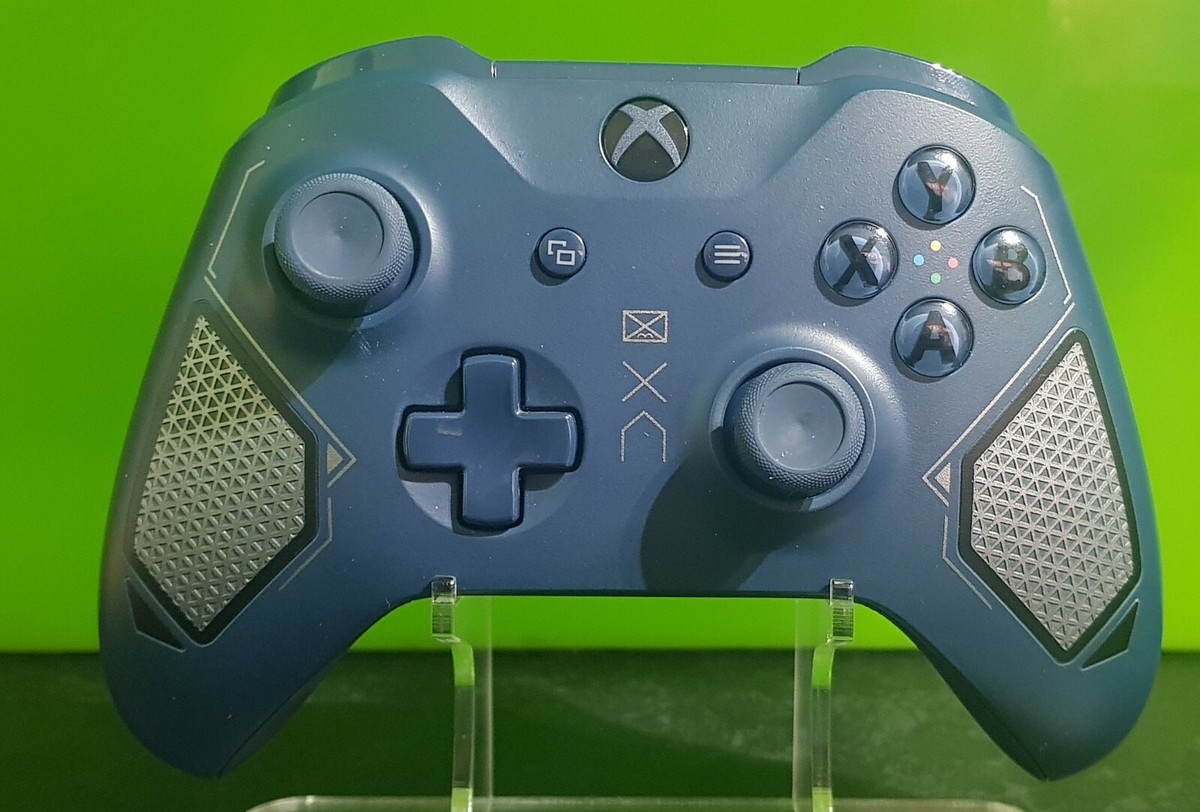 Xbox One Wireless Patrol Tech Special Edition Controller Came In