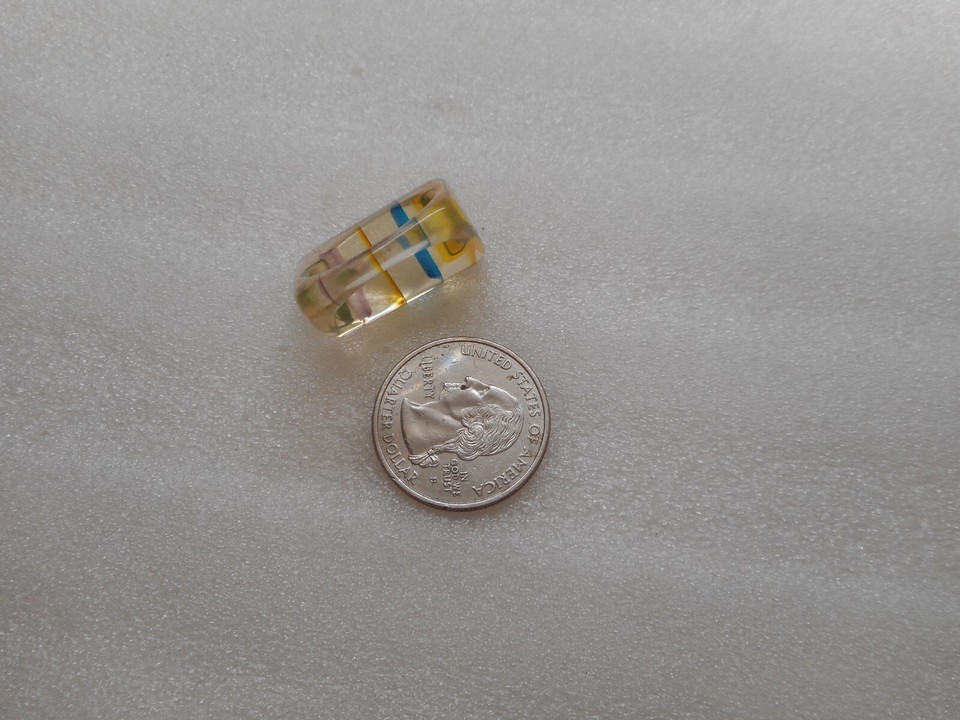 Lucite Dome Ring Blue Yellow & Pink Stripes Transparent Size 6.75 ...