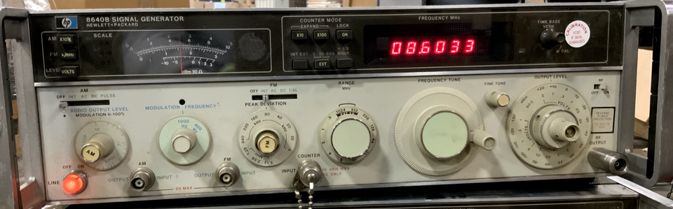 HP 8640B Signal Generator | eBay