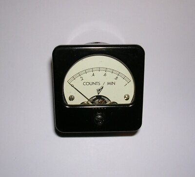 Radiation Detectors & Geigers - Victoreen Meter