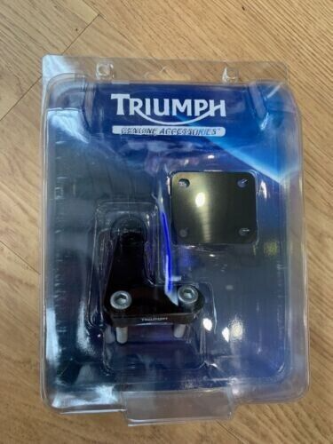 Triumph Street Triple R and RX GPS Mount Kit A9820012 2013 - 2017 | eBay