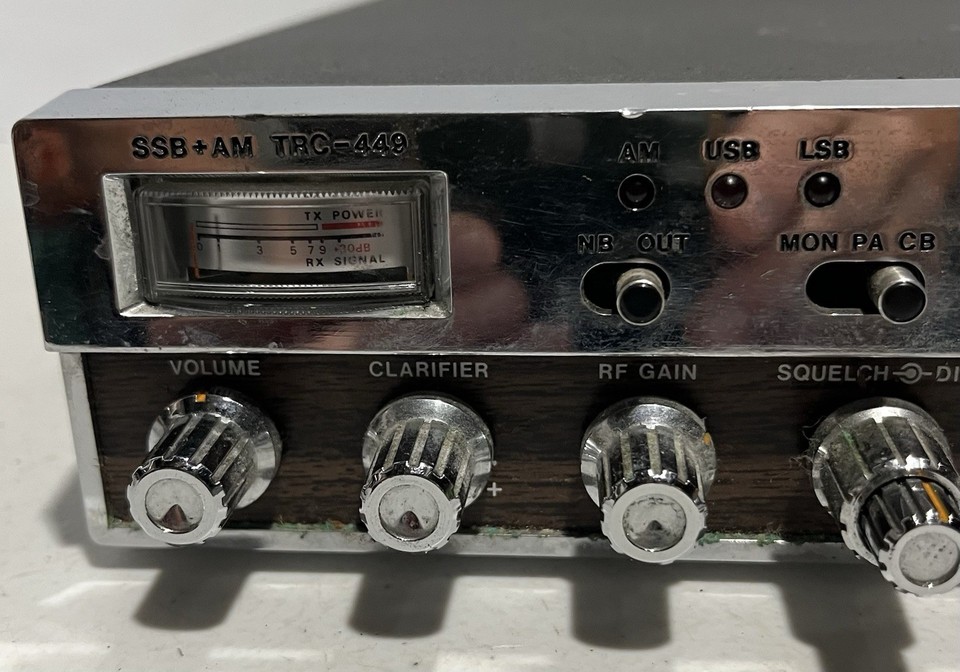 Realistic Radio Shack SSB+AM TRC-449 CB Radio For Parts or Repair ...