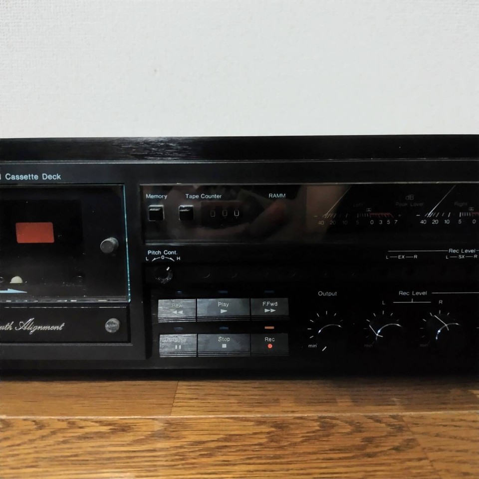 Nakamichi 670 ZX 3-Head Auto Azimuth Cassette Deck | Fully Working | Japan