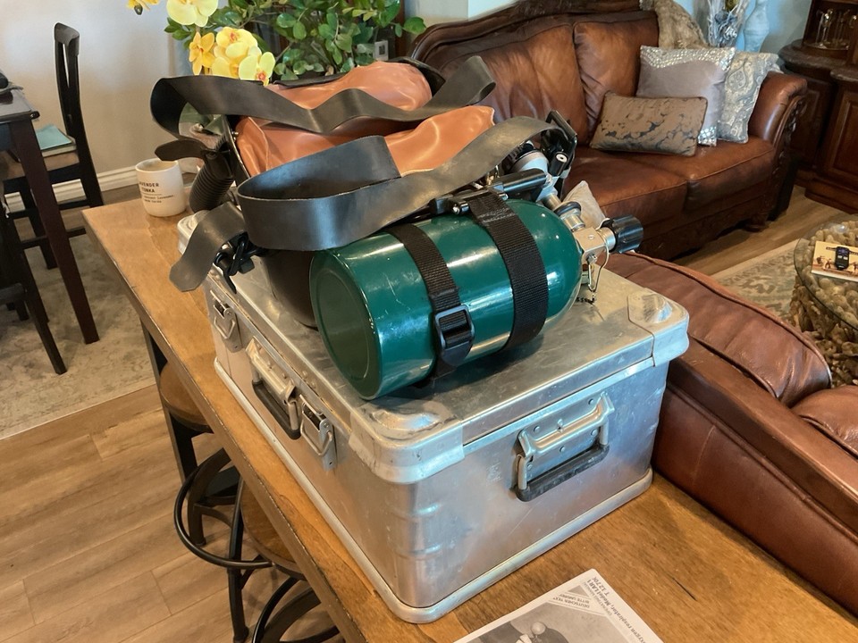 US Navy Drager MK 25 (LAR V) Military Combat Oxygen Rebreather w/ Vest ...