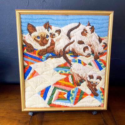 Vtg Framed Needlepoint Crewel SIAMESE CATS + Quilt Handmade Colorful ...