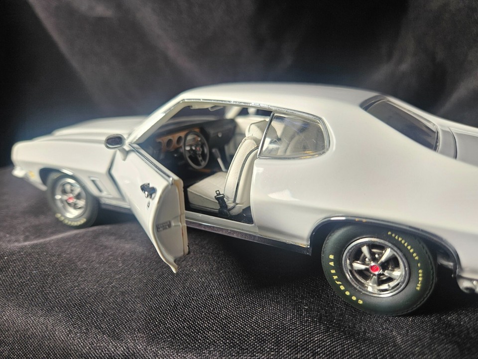 RARE GMP 1972 Pontiac GTO White 1:24 Scale Inv. #3455 | eBay