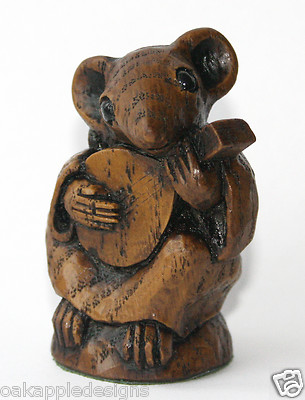 Church Mouse Musician Playing Mandolin Music Reproduction Carving ...