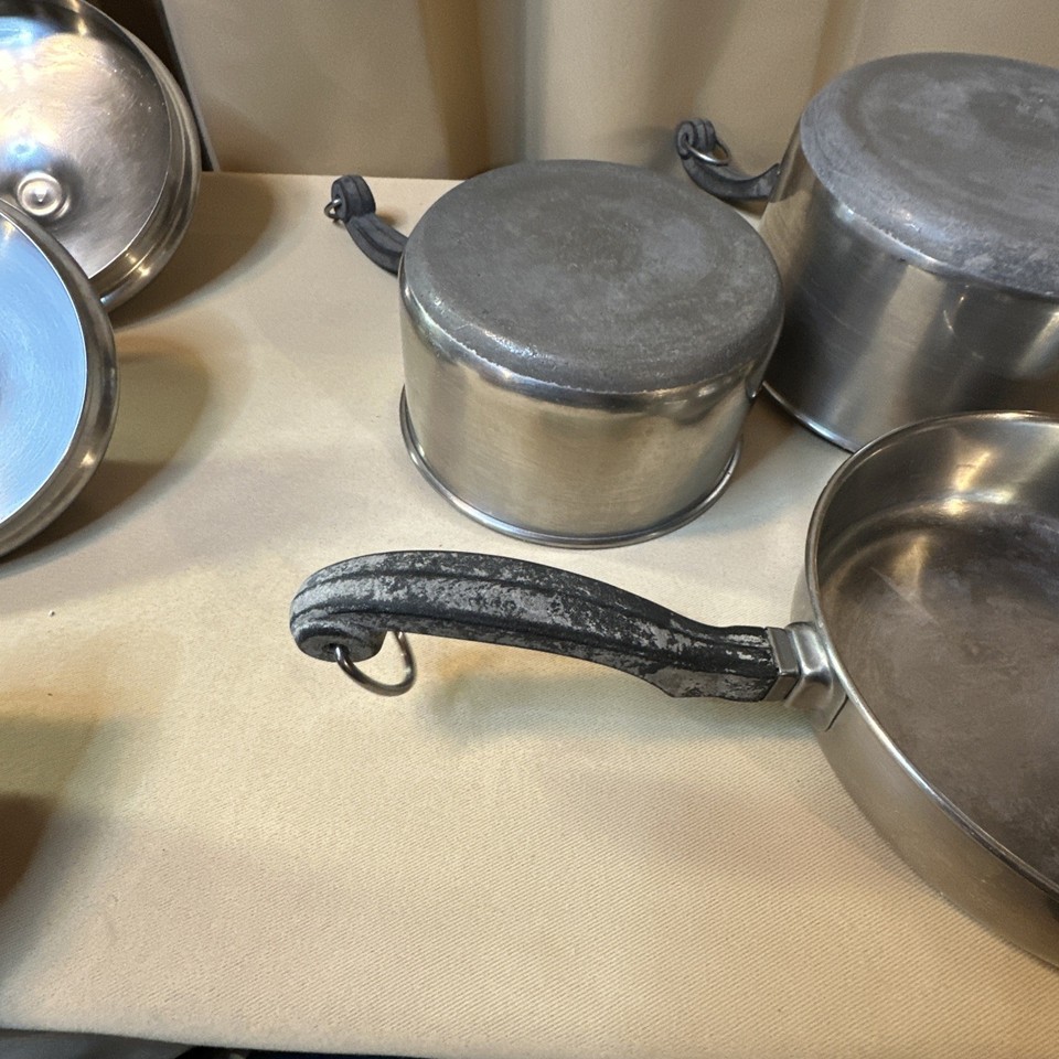 Farberware Vintage 5 Pc Aluminum Clad Pan Set 7in pan, 1 qt & 2 qt ...