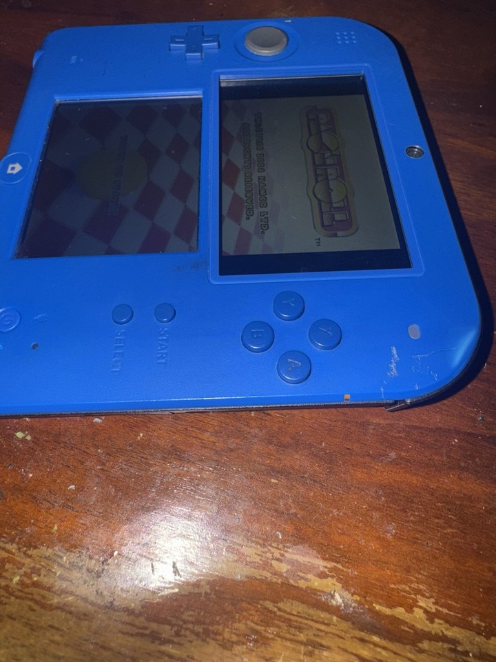 Nintendo 2DS Electric Blue System Handheld Stylist Charger w/ Pac-Man ...