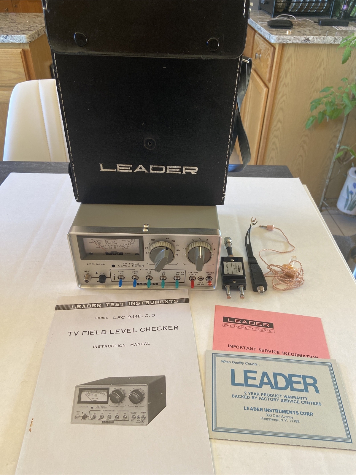 Leader Lfc-944b TV Field Level Meter for sale online | eBay