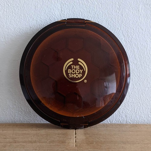 The Body Shop Bronzing Powder 06 Dark Copper Matte Honey Bronzer ...