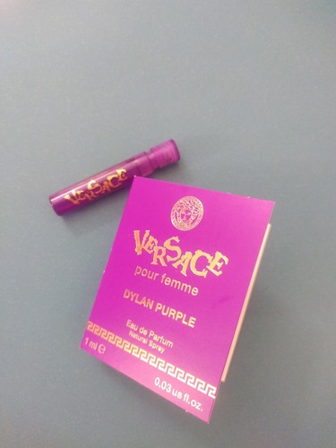 Versace Dylan Purple Pour Femme Eau de Parfum Sample Spray .03oz, 1ml ...