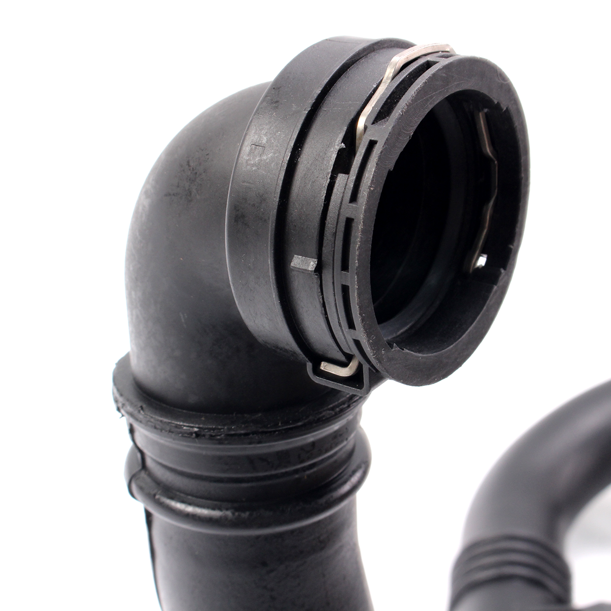 39017739 AIR CLEANER OUTLET HOSE for 2016-2019 Chevrolet Cruze 1.4L ...