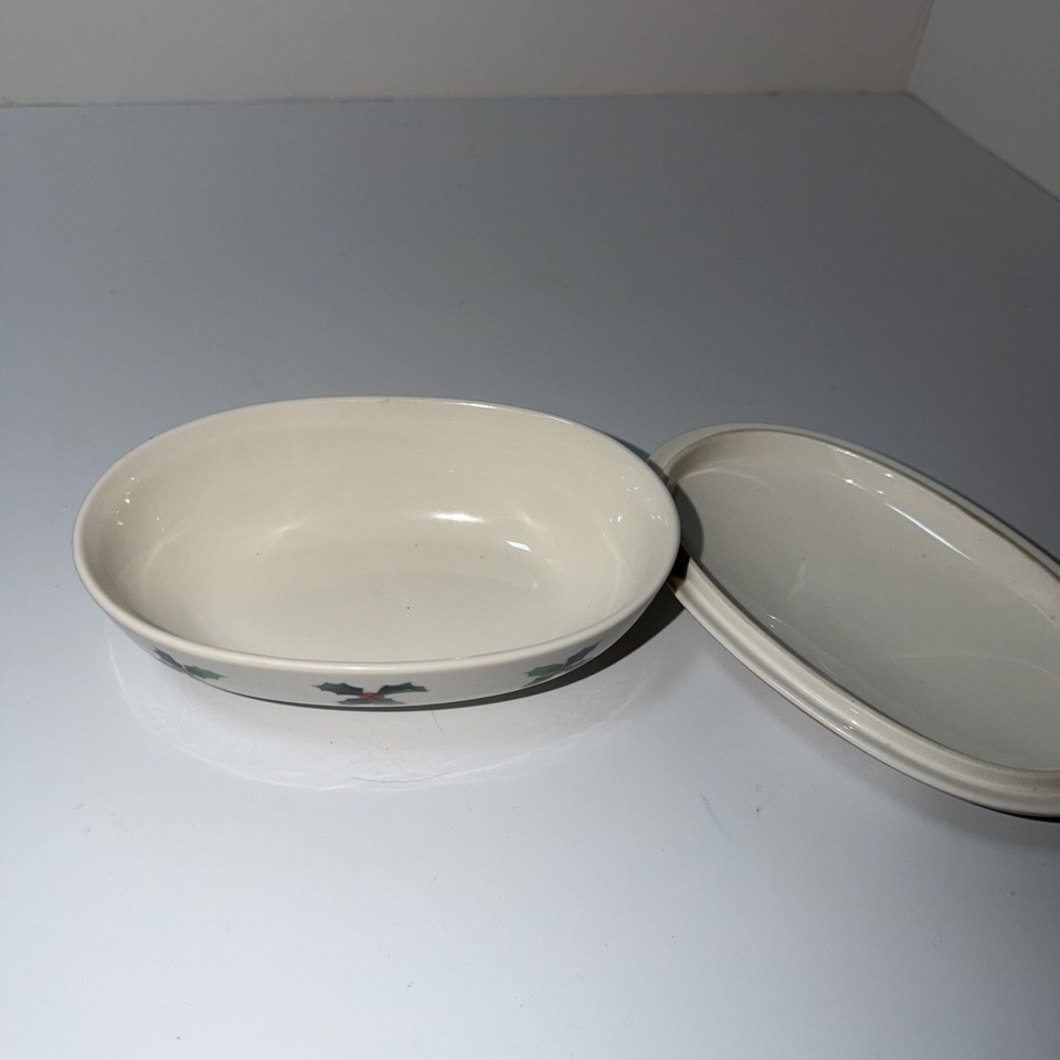 Ceramic Oval Covered Bowl Mikasa Poinsettia Pattern #UT114/686 Vintage ...