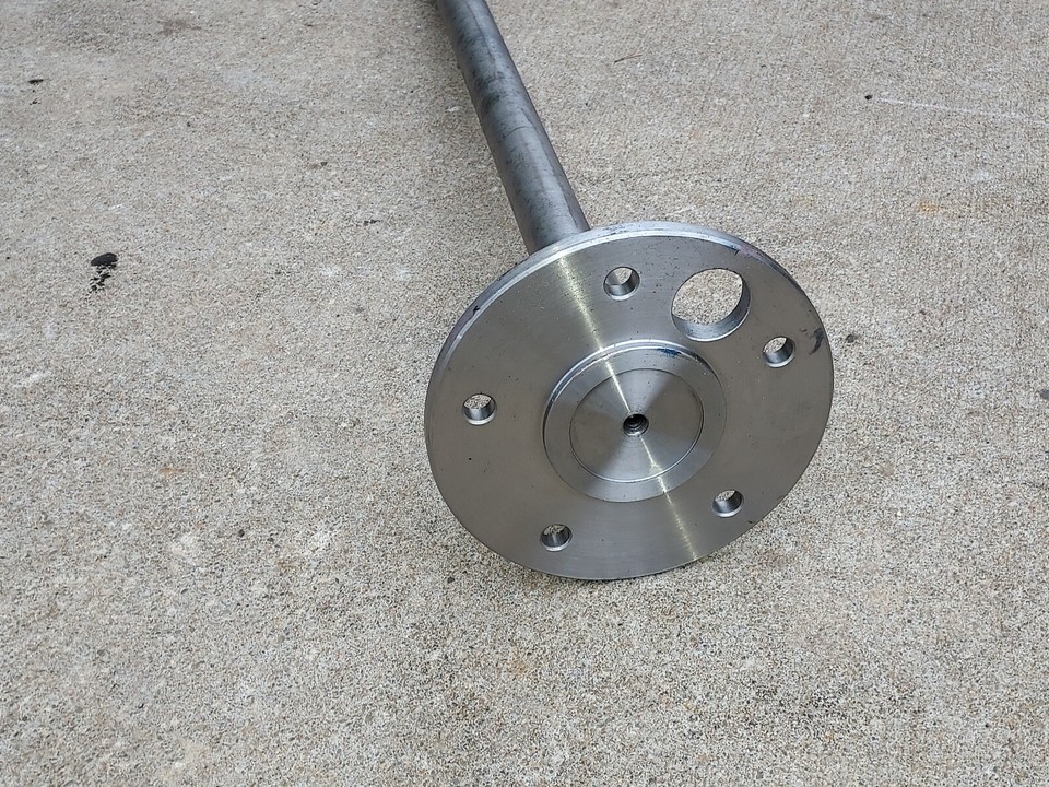 12 bolt Olds 8.5 AXLE SHAFT 28 SPLINE 29.75 LONG CUTLASS 442 OLDSMOBILE ...