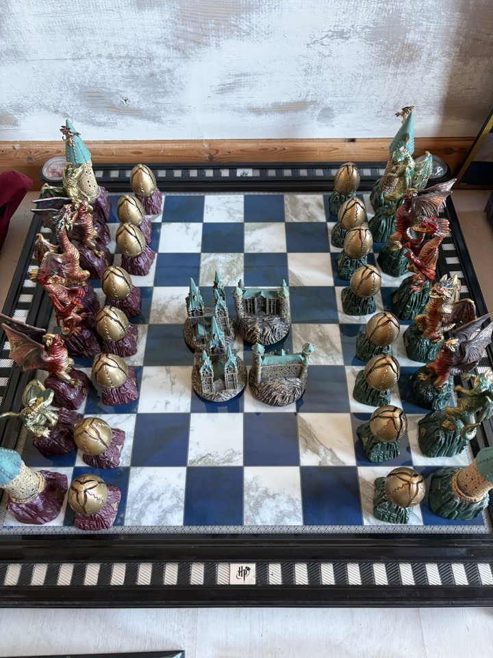 Harry Potter Deagostini Chess Full Set | Noble Collection + Dragon ...