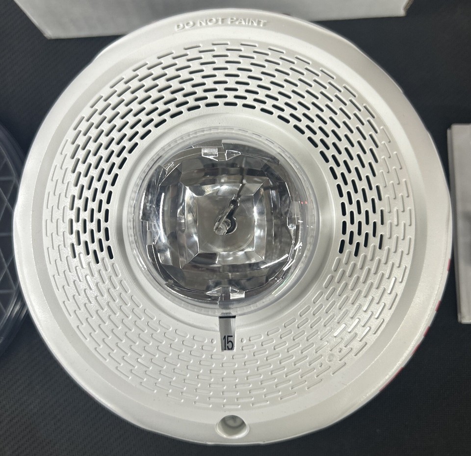 System Sensor SPSCWL Ceiling Mount Speaker Strobe, Clear Lens, White ...