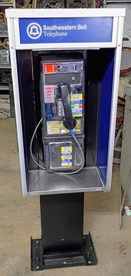 REAL VINTAGE SUPER RARE SOUTHWESTERN BELL TELEPHONE PAY PHONE BOOTH w ...