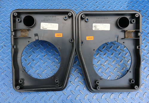 1992-1996 Chevrolet Corvette C4 Convertible Rear Speaker Boxes 16174491 ...