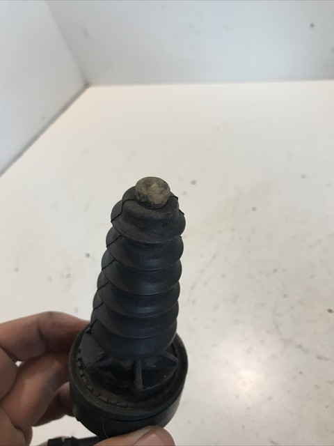 Genuine Ford TRANSIT Mk6 / Mk7 5 Speed RWD Clutch Slave Cylinder ...