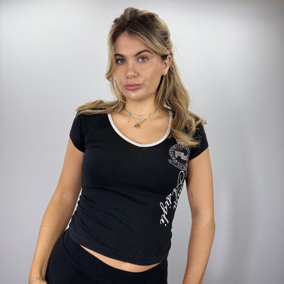 Y2K Black Fitted Graphic Baby Tee | 2000s Logo T-Shirt | Vintage ...