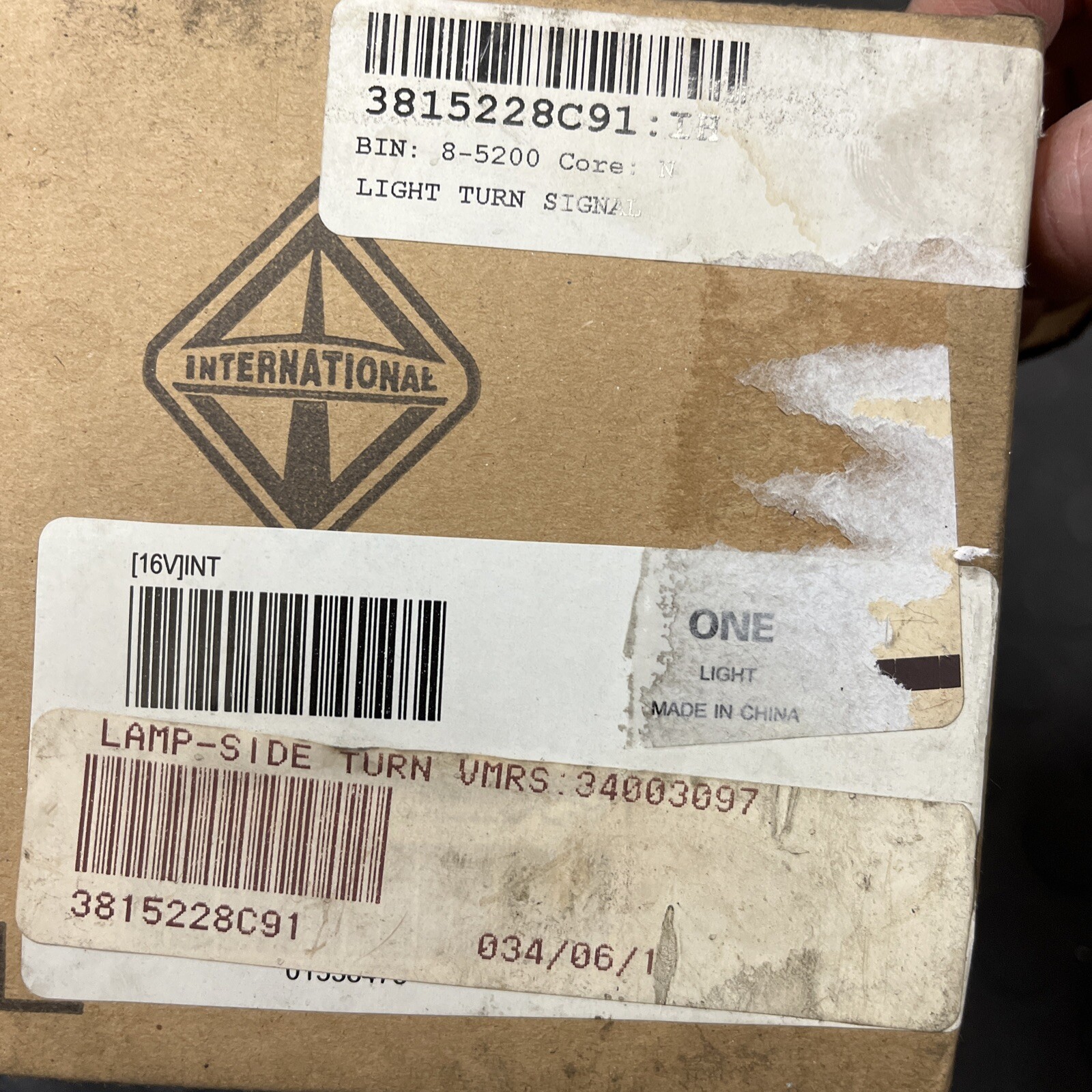 Genuine International 3815228C91 Light Turn Signal for sale online | eBay