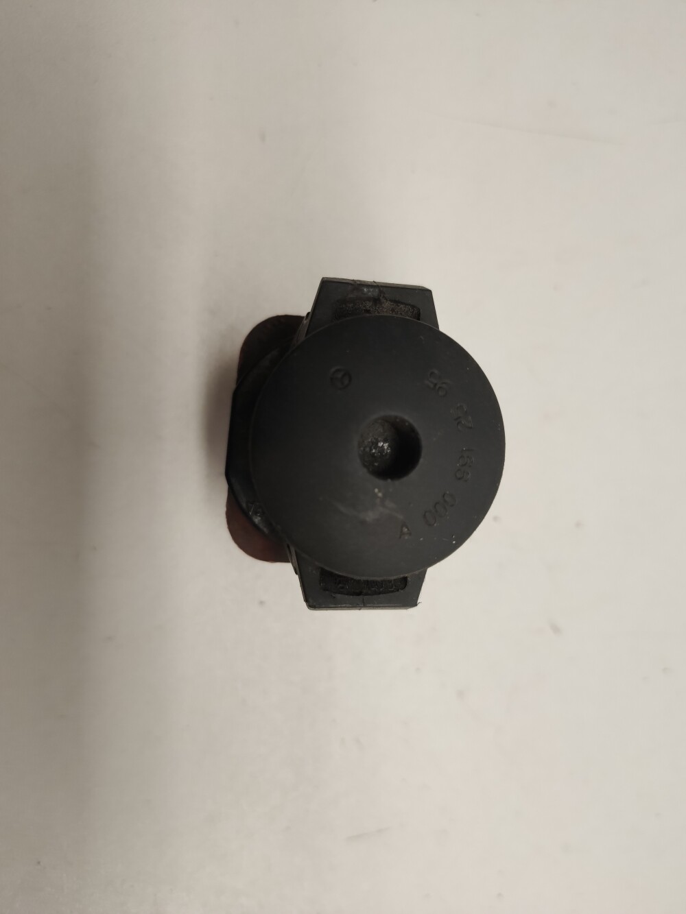 MERCEDES BENZ E-CLASS W212 2011 COOLING RADIATOR BRACKET SUPPORT ...