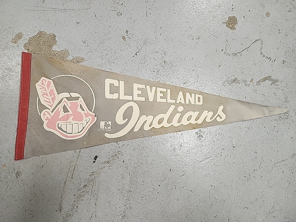 Lot Of 10 Baseball MLB Flag Pennants Expos Indians | eBay