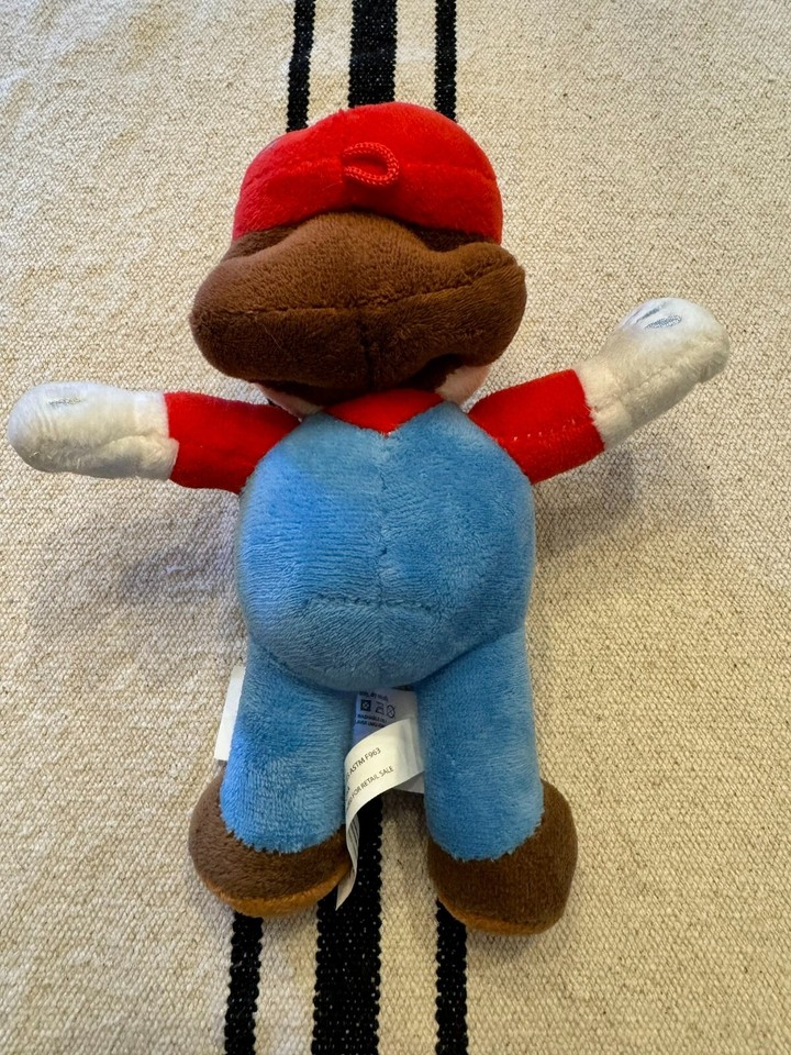 2021 Nintendo Super Mario 8 Inch Mario Plush Toy | eBay