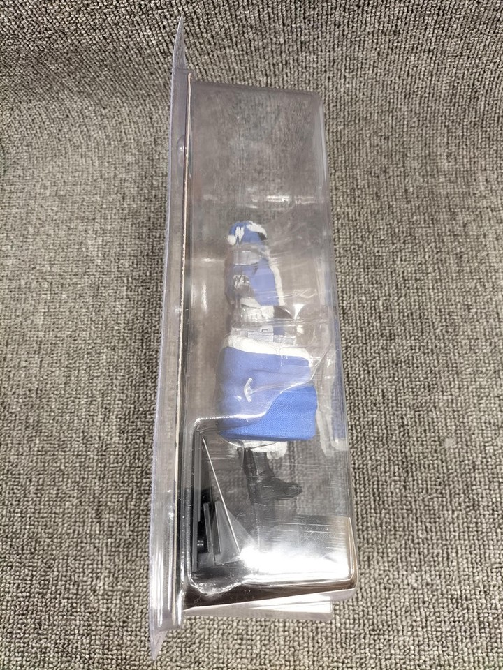 McFarlane Toys Batman Santa (Blue Suit) Action Figure Batman | eBay UK