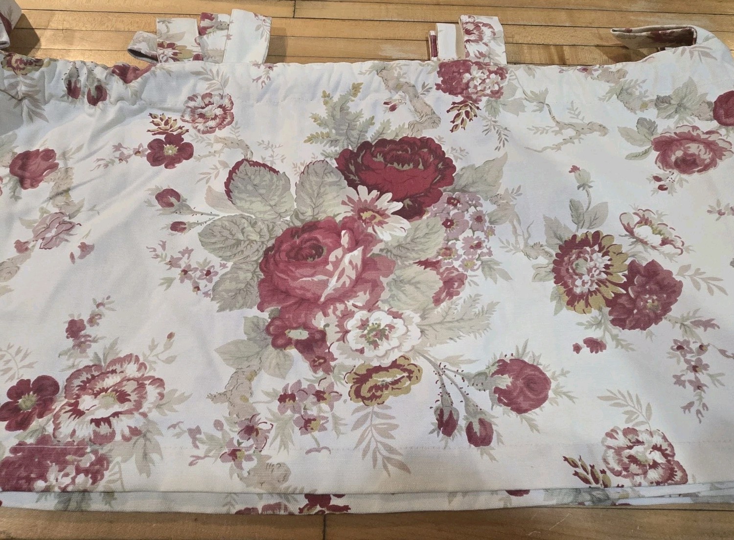 Pair Of Waverly Garden Room Norfolk Red Rose Floral Tab Top Valance 60 ...